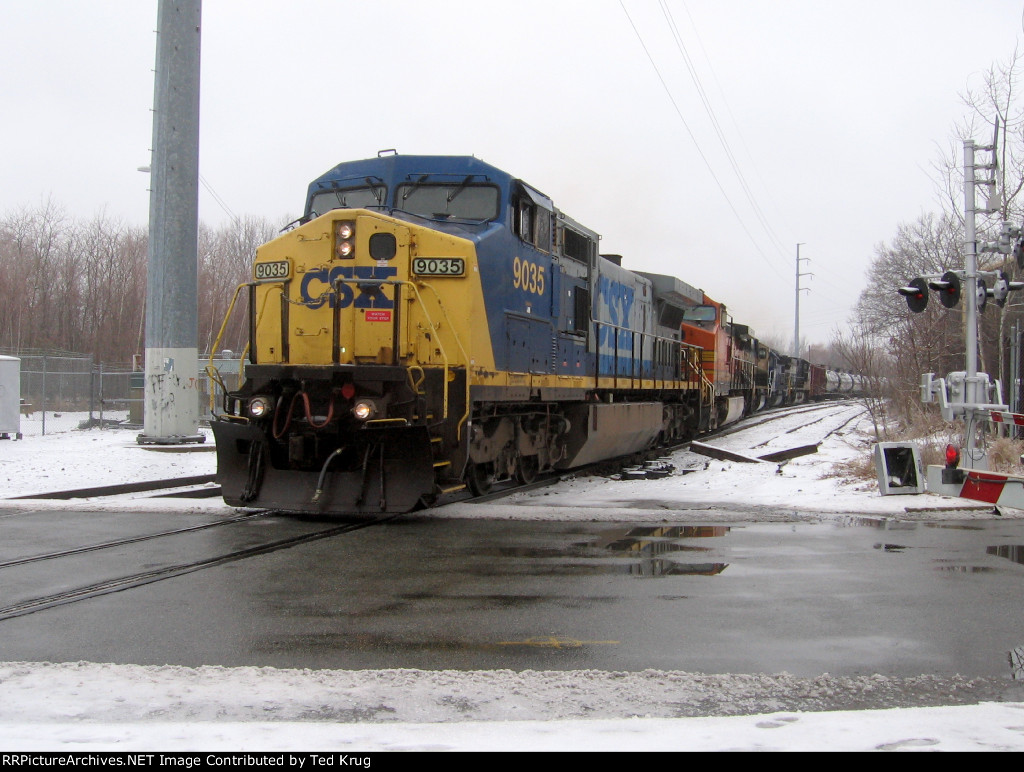 CSX 9035, BNSF 4109, BNSF 9537, MEC 616 & NS 9230